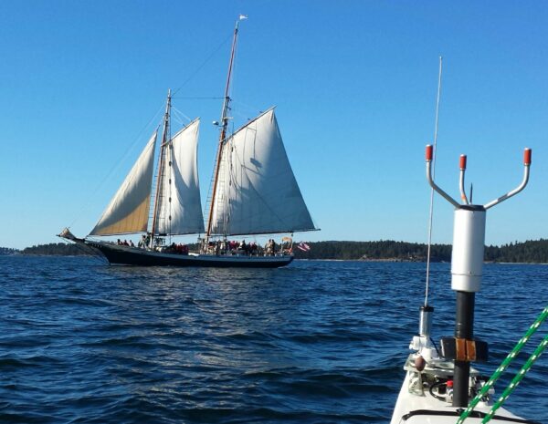 Building the Microship Trimaran - Nomadic Research Labs