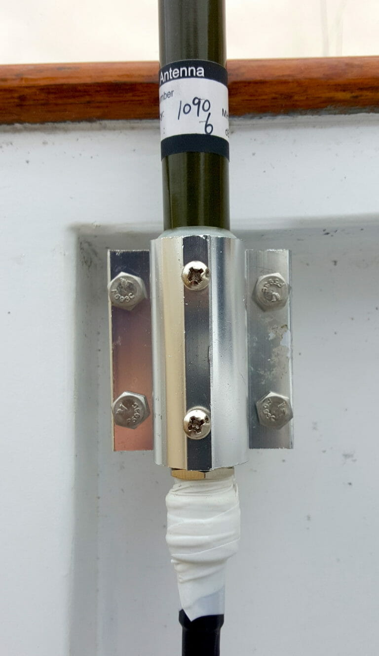 The Datawake ADS-B PiAware Receiver - Nomadic Research Labs